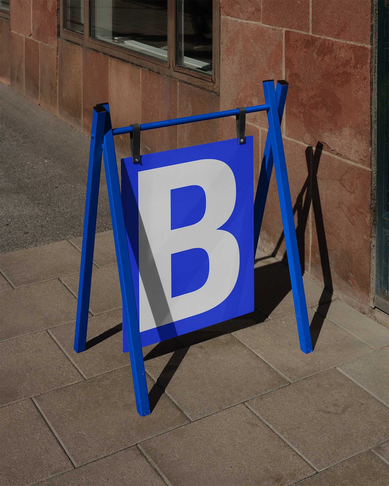 Signage Mockup – Gritty Urban Displays for Bold Campaigns – 6TM® Magazine